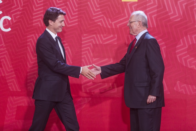 Leaders’ Handshake | APEC