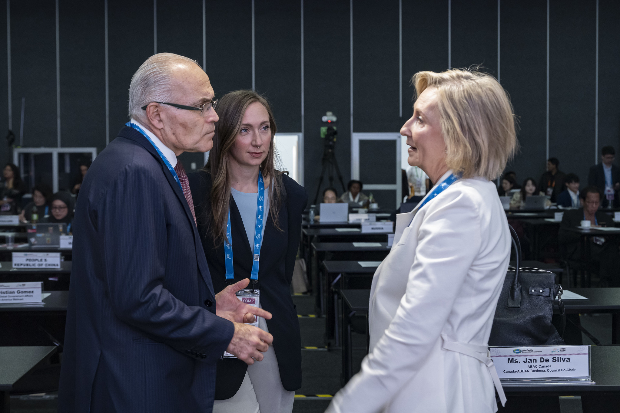 PPD Public-Private Dialogue on Best Practices for the Transition of Economic Actors from ...